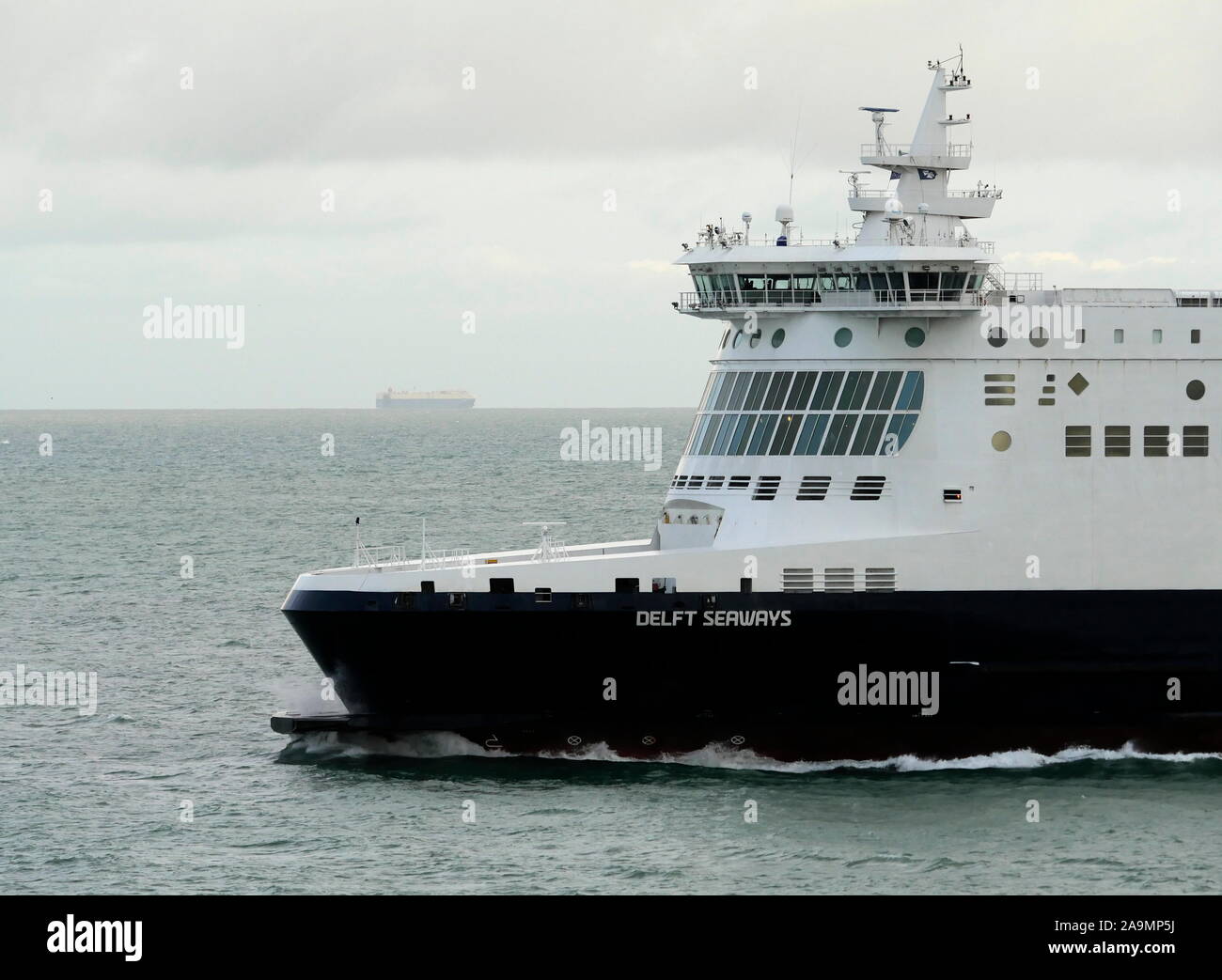 Dfds ferries hi-res stock photography and images - Alamy
