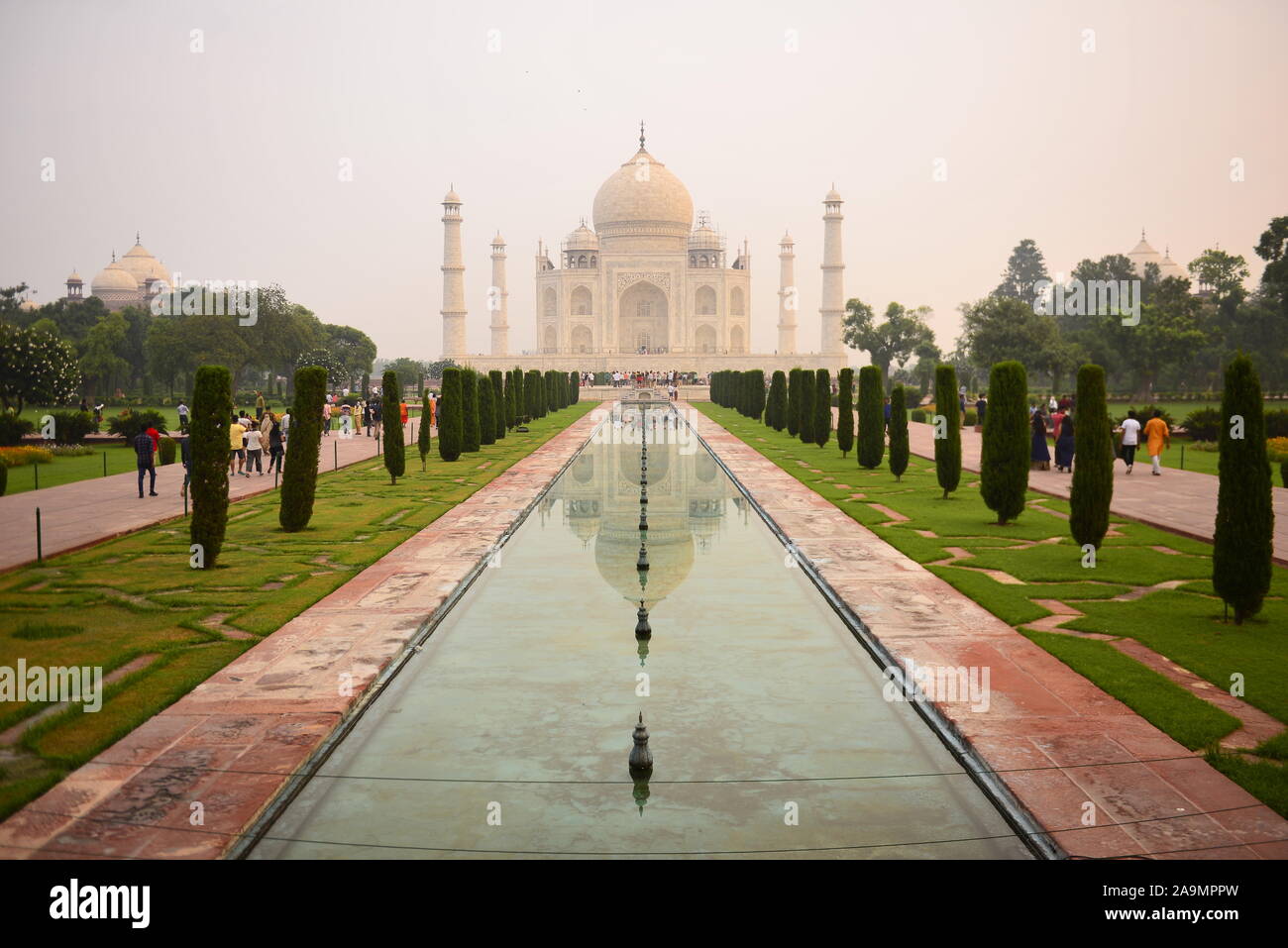 View of the Taj Mahal Stock Photo - Alamy