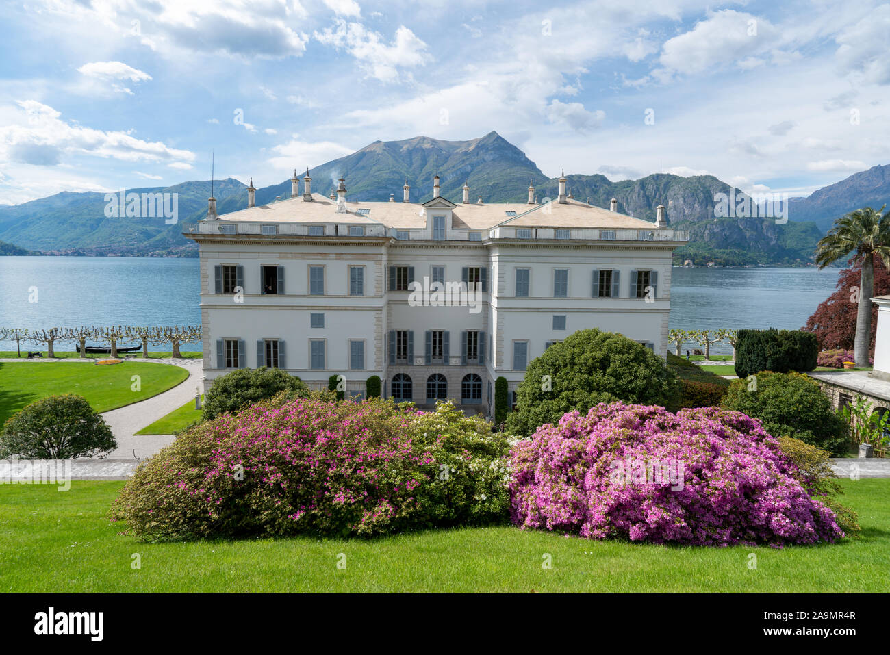 Amazing landscape view with garden and flowers in Villa Melzi in ...