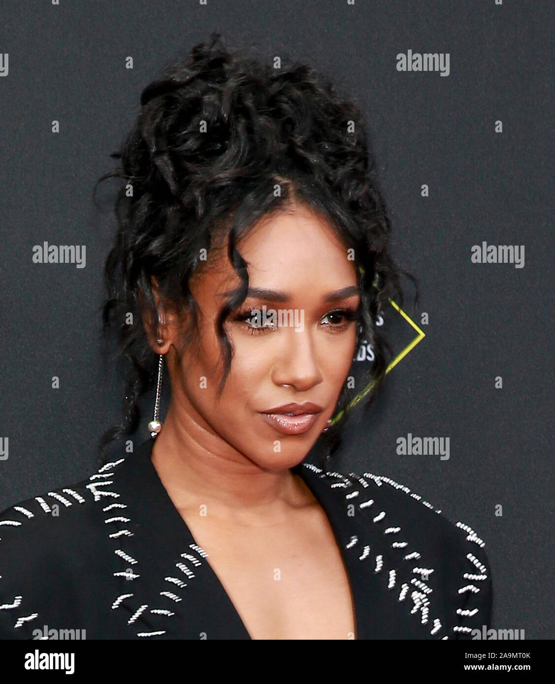 Santa Monica, CA, USA - Nov 10, 2019: Candice Patton attends 45th ...