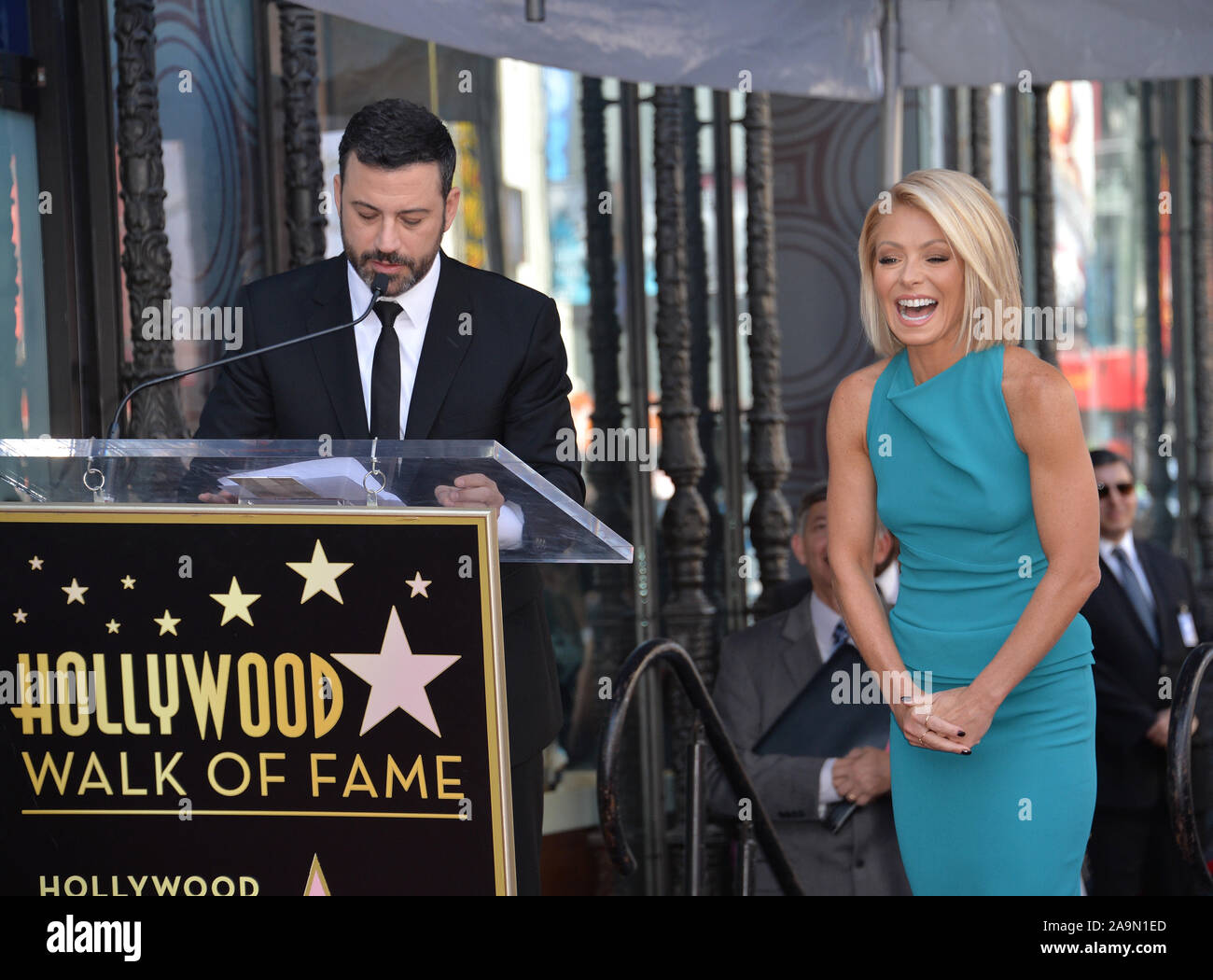LOS ANGELES, CA - OCTOBER 12, 2015: Kelly Ripa & Jimmy Kimmel on ...
