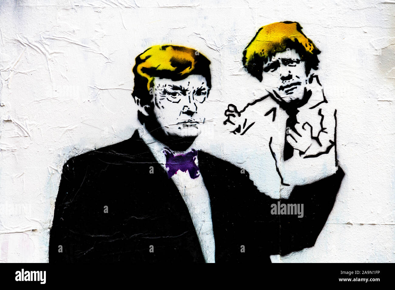 Loretto london street art hi-res stock photography and images - Alamy