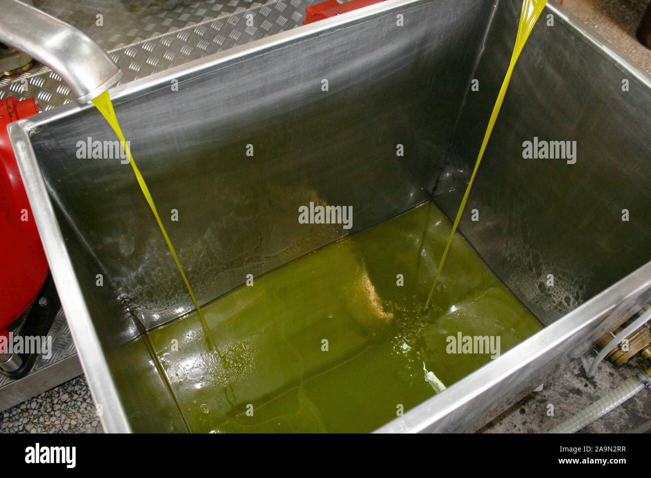 Olive oil extraction hi-res stock photography and images - Alamy