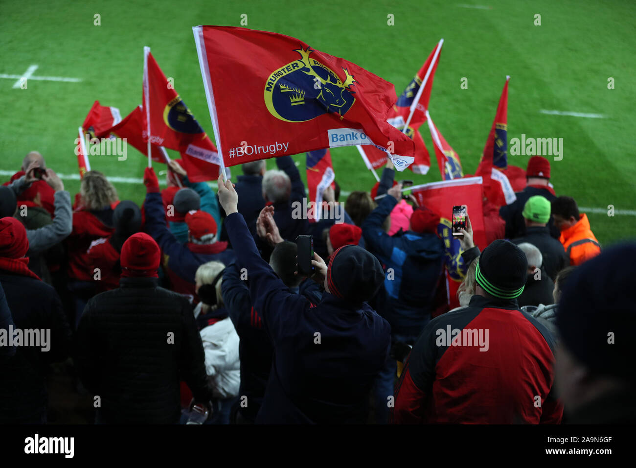 Heineken flags hi-res stock photography and images - Alamy