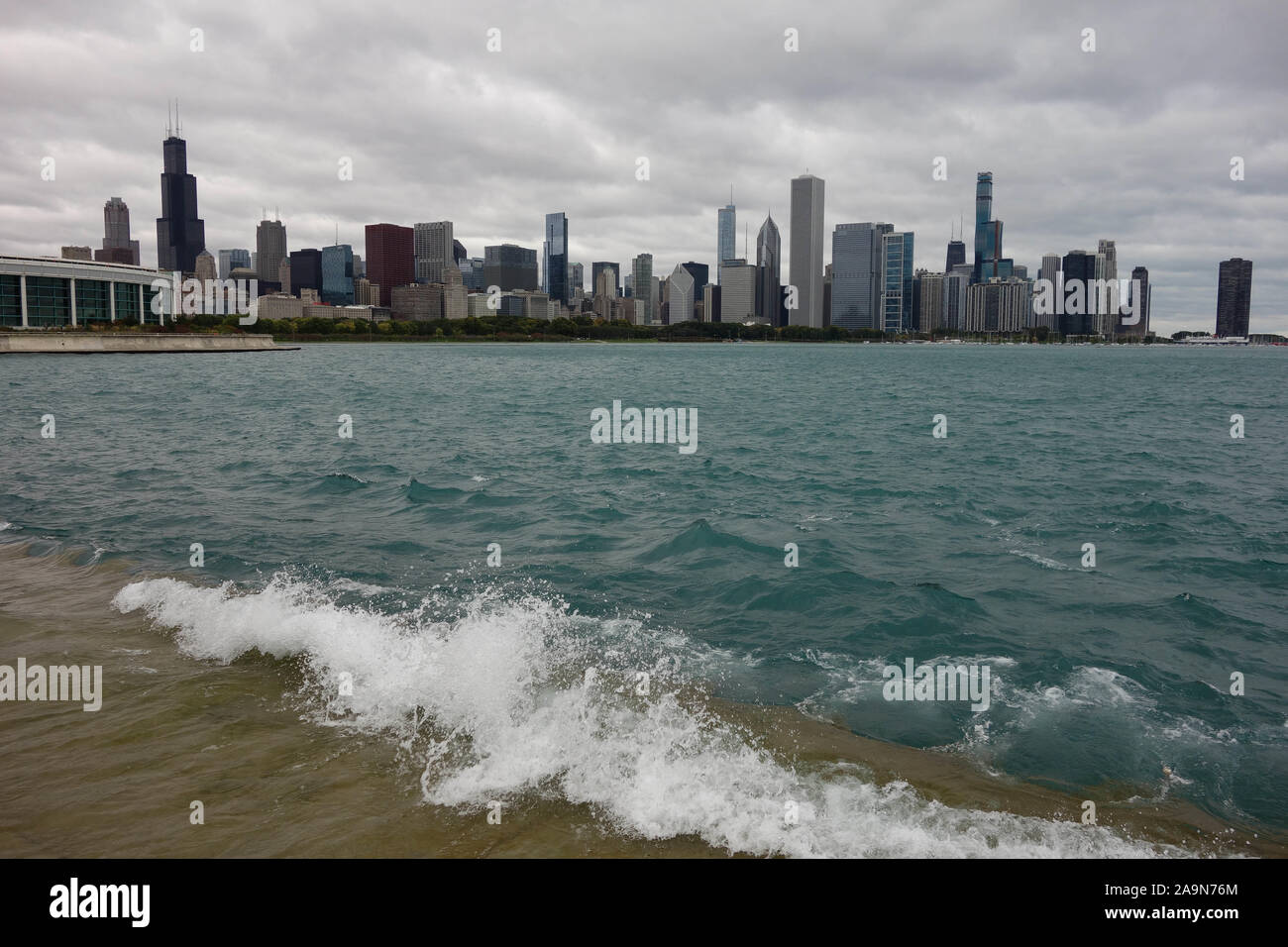 Chicago skyline - High water level in Lake Michigan causes water to ...