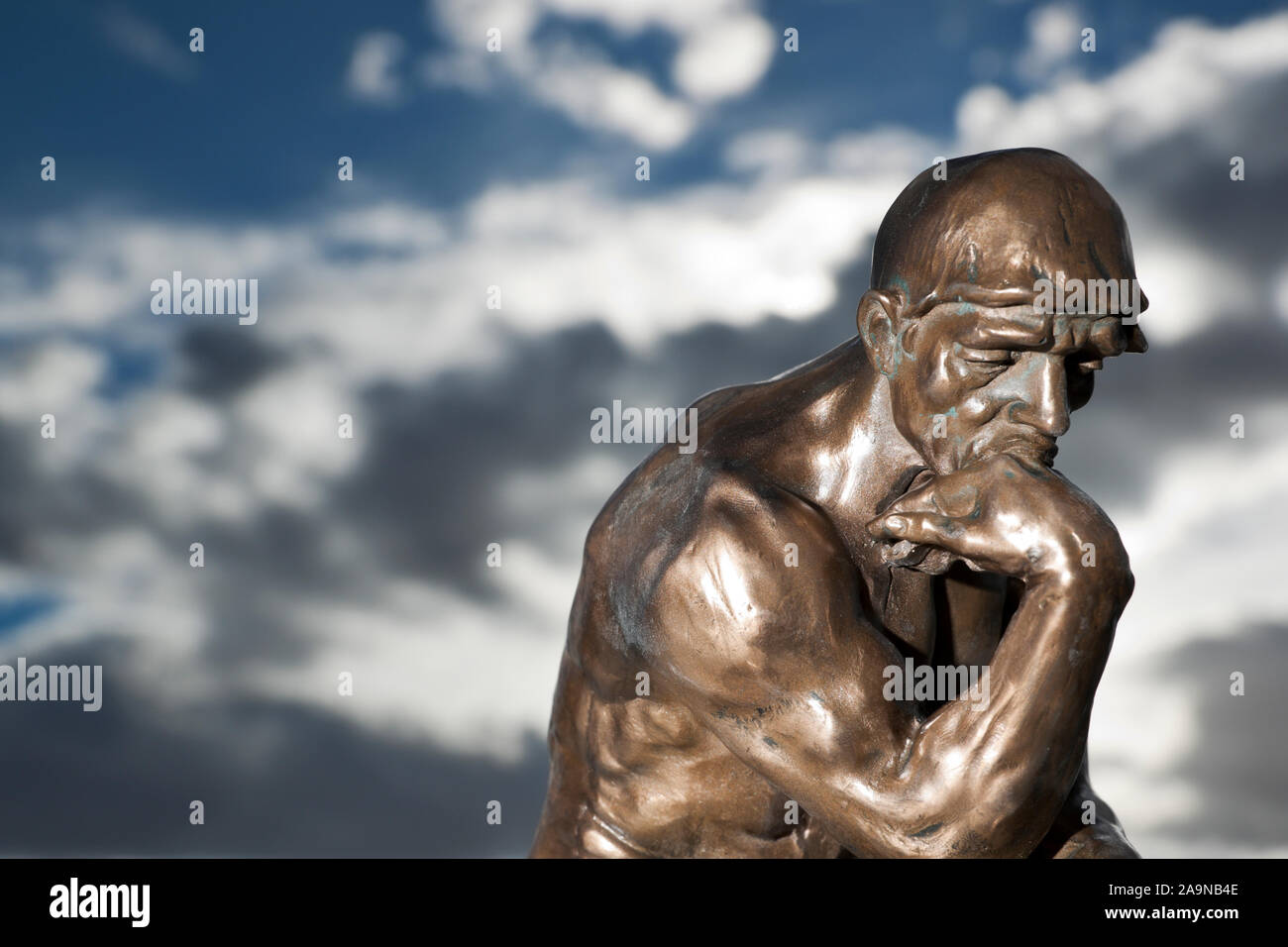 Rodin's The Thinker - Replica Bronze Statue Stock Photo - Alamy
