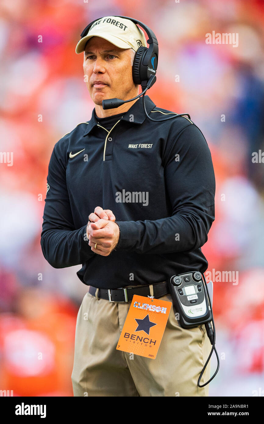 Wake forest demon deacons football hi-res stock photography and images ...