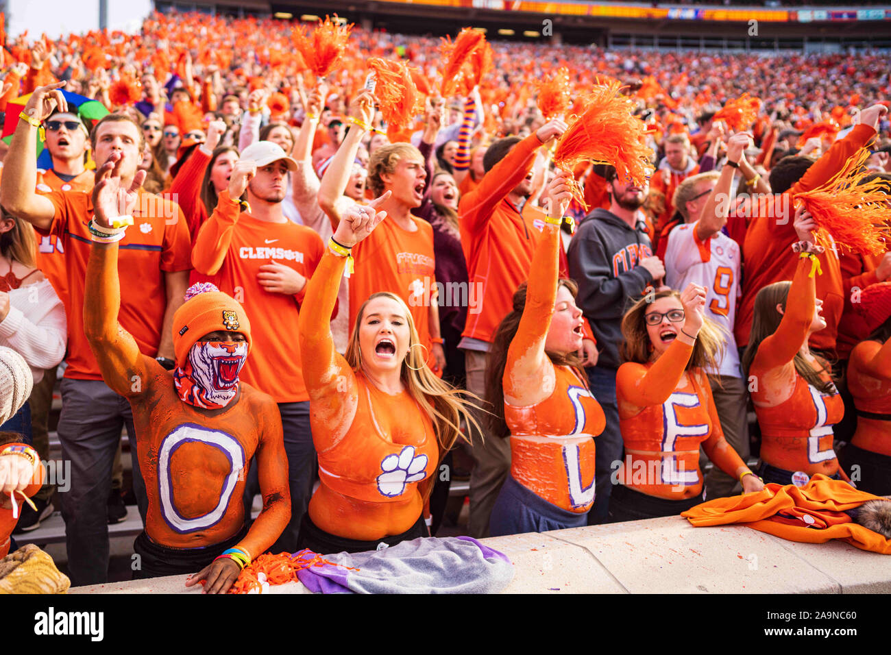 Wake forest university student hi-res stock photography and images - Alamy