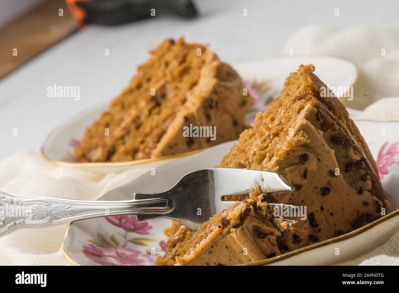 Iceing on the cake hi-res stock photography and images - Alamy