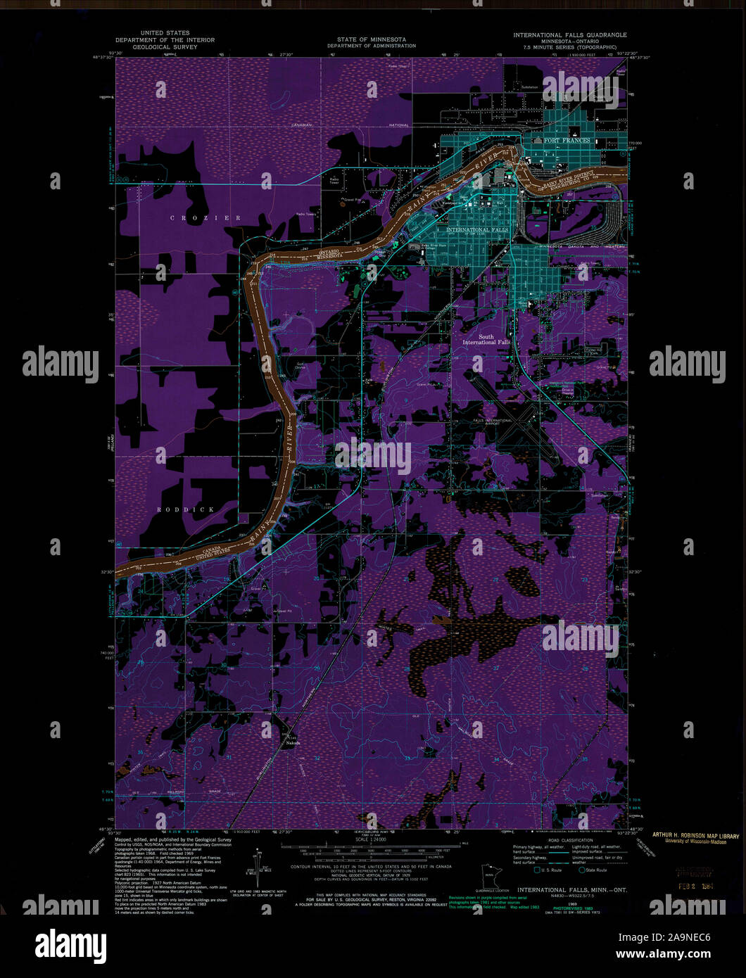 International Falls Minnesota High Resolution Stock Photography and ...