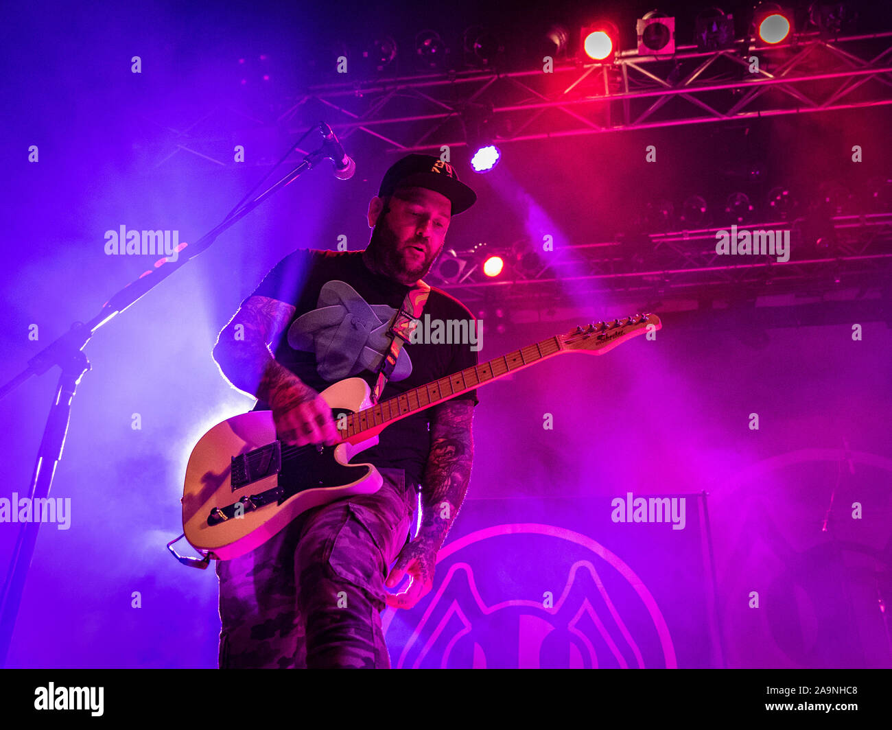 Dryden mitchel singer from alien ant farm hi-res stock photography and ...