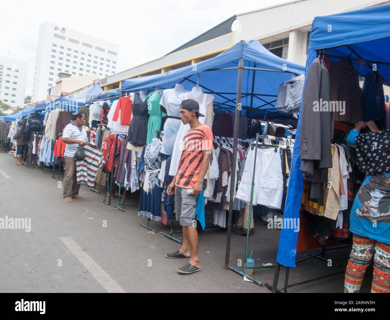 Asian city vector hi-res stock photography and images - Alamy