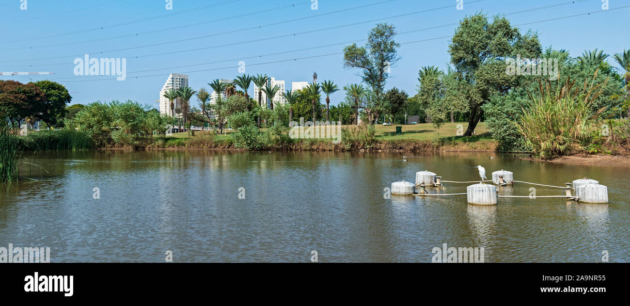 Yarkon park hi-res stock photography and images - Alamy
