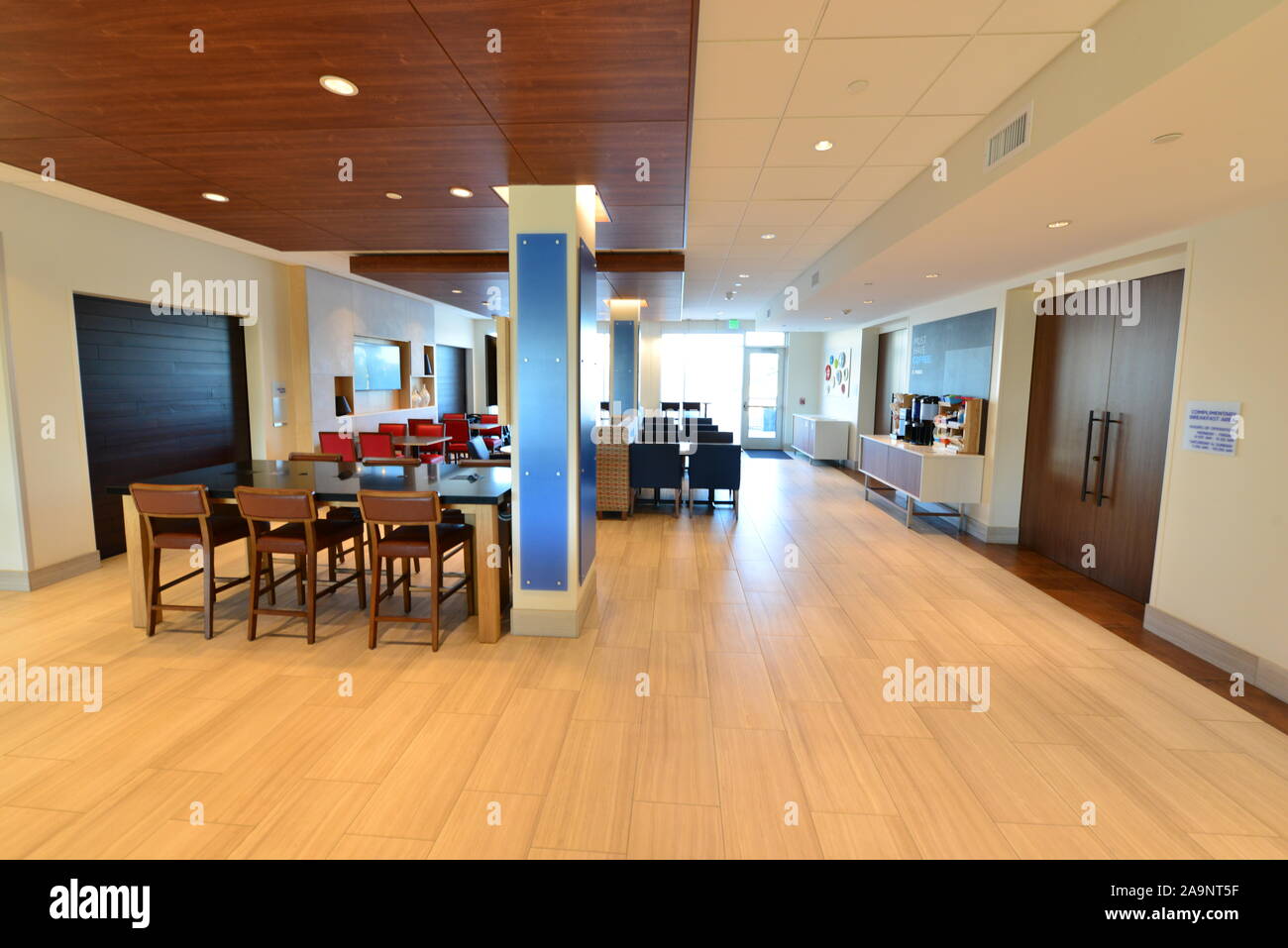Holiday Inn express hotel foyer Stock Photo - Alamy