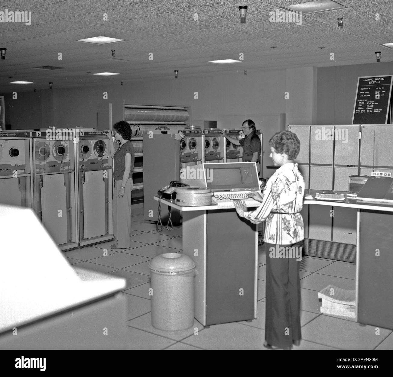 1980s computer room hi-res stock photography and images - Alamy