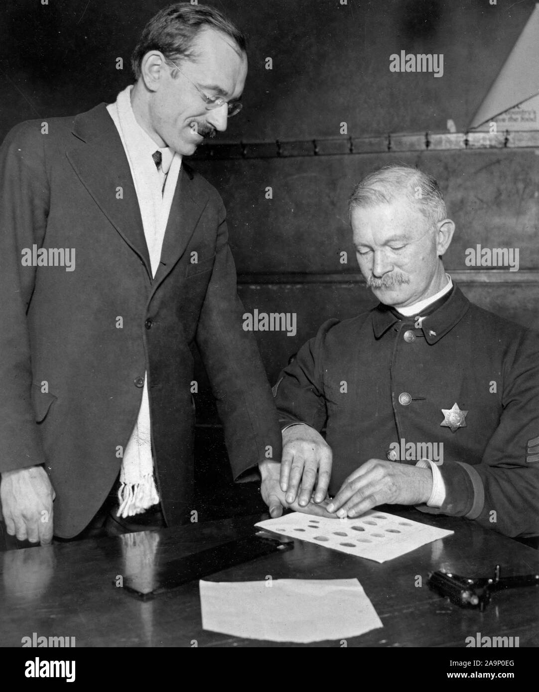 1918 or 1919 - Arrest of Alien Enemies in U.S.A. - Alien enemy ...