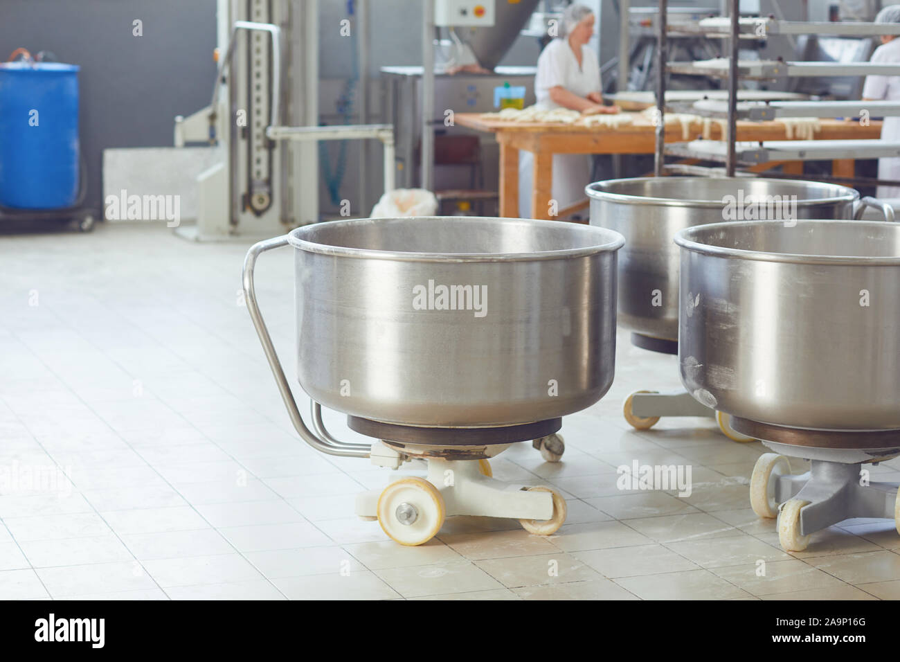 Equipment for the production of bread in the bakery Stock Photo - Alamy