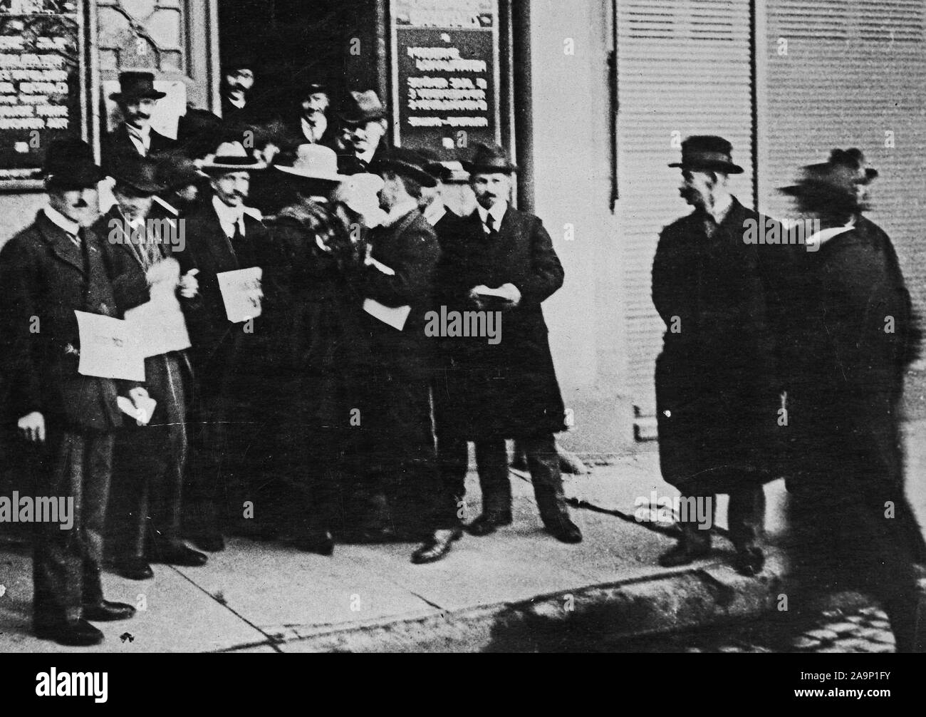 Women first vote vintage hi-res stock photography and images - Alamy