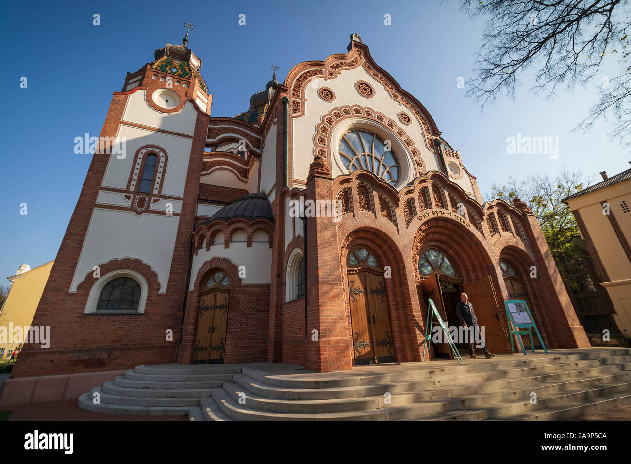 SUBOTICA, SERBIA - OKTOBER 26, 2019: Beautiful Subotica Synagogue ...
