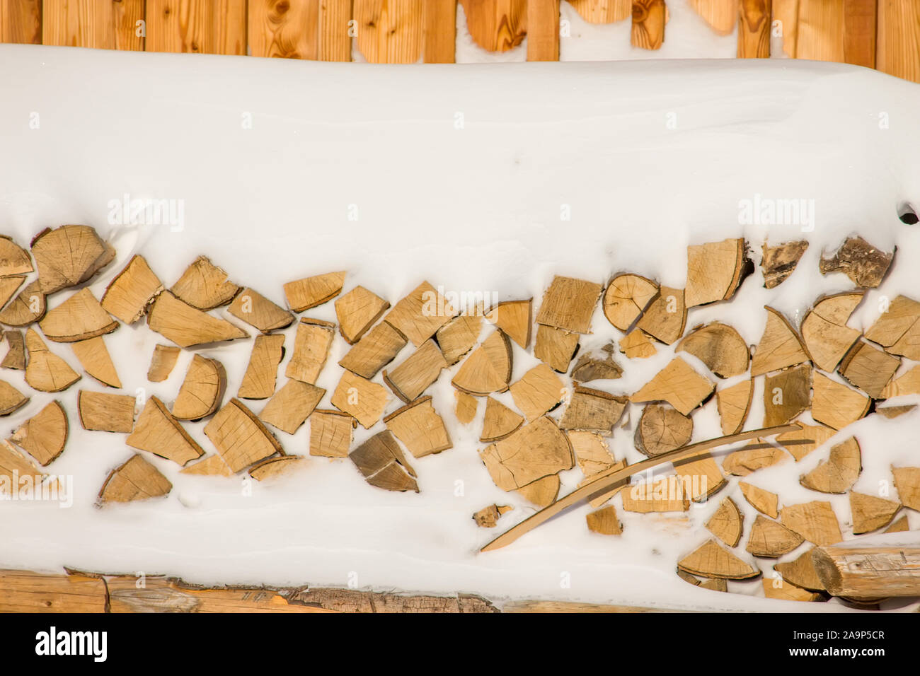 Snowy wooden pile hi-res stock photography and images - Alamy