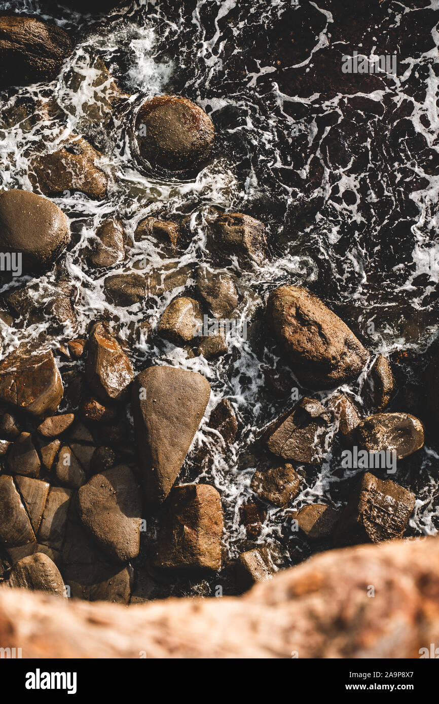 Looking down over cliff edge hi-res stock photography and images - Alamy