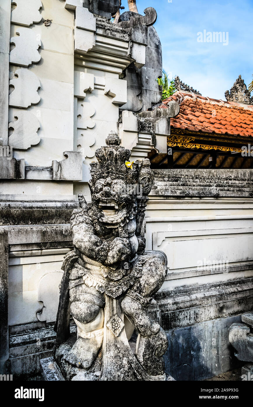 Balinese sculpture and statues in a balinese garden in Bali Stock Photo ...
