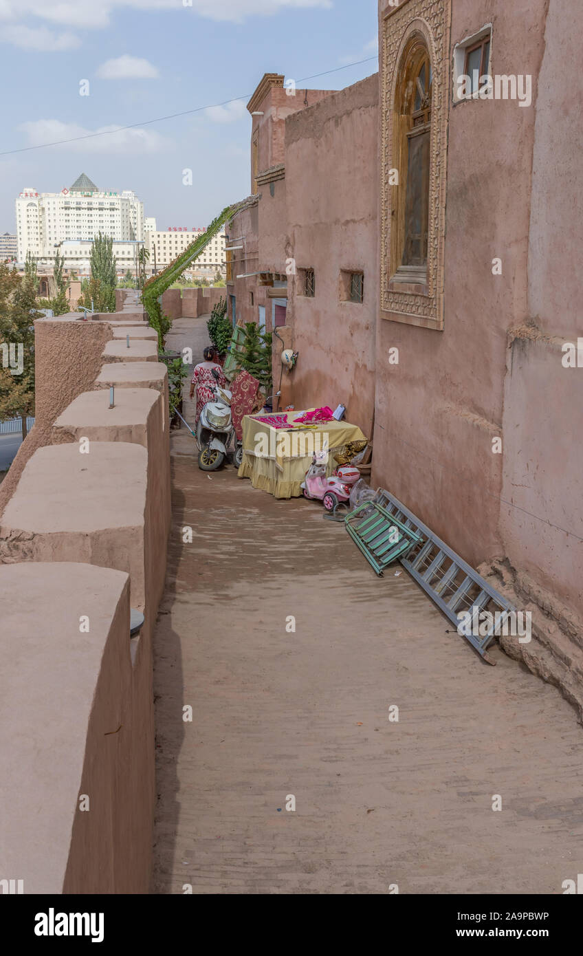 Main city of the Uyghur ethnicity, and an important stop along the Silk ...