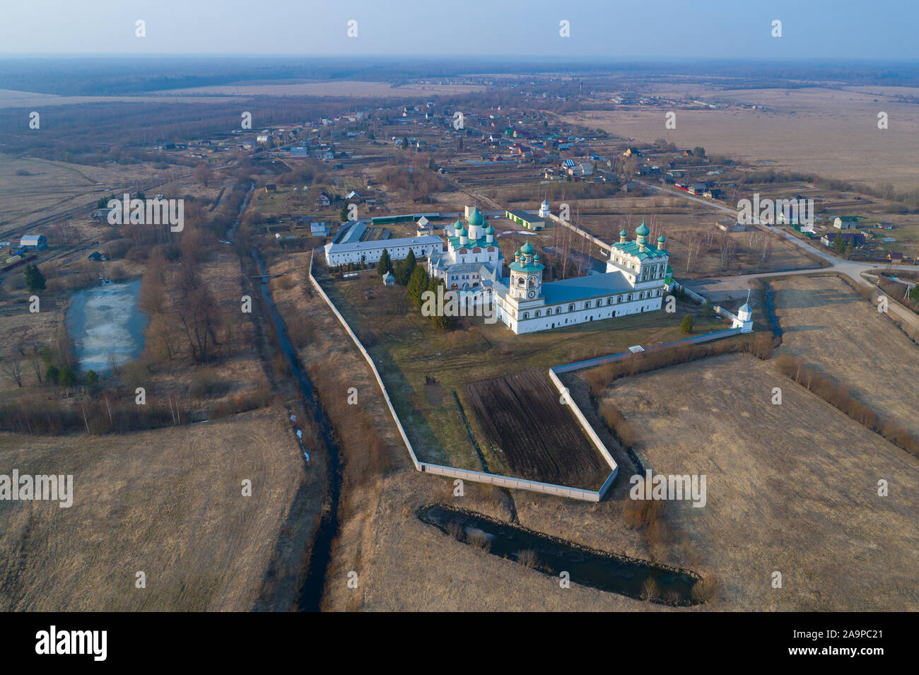 Nikolo vyazhishchi monastery hi-res stock photography and images - Alamy