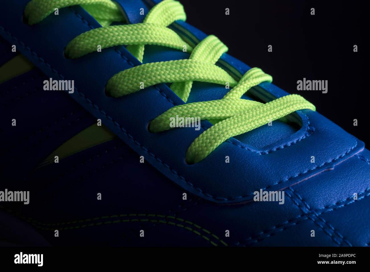 Rag weaving hi-res stock photography and images - Alamy