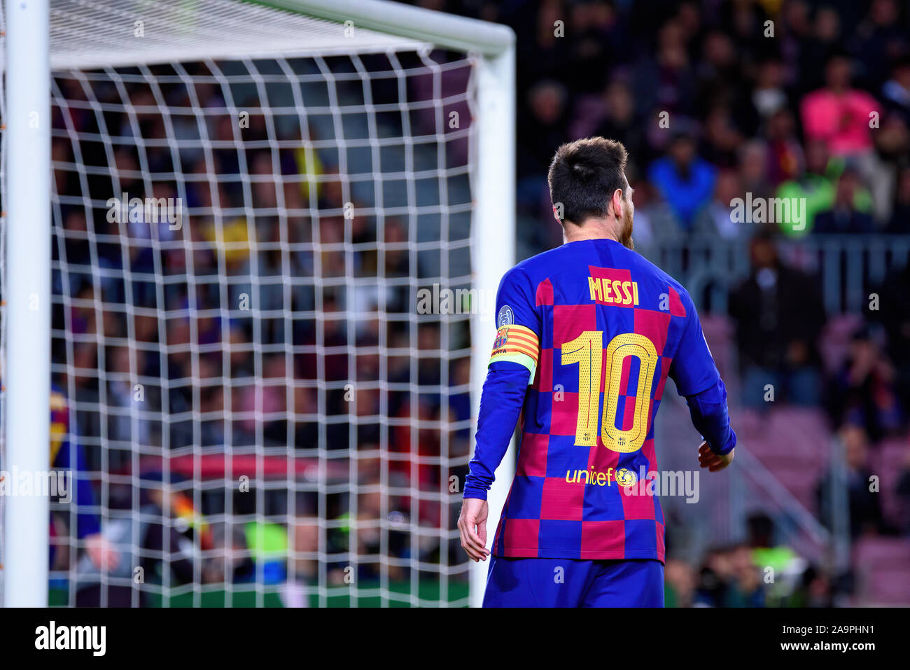 BARCELONA - NOV 5: Lionel Messi plays at the Champions League match ...
