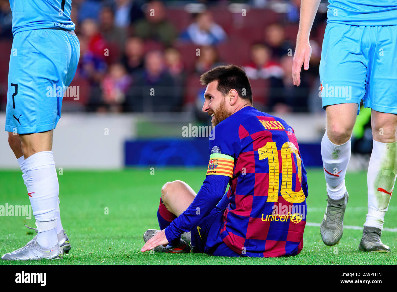 BARCELONA - NOV 5: Lionel Messi plays at the Champions League match ...