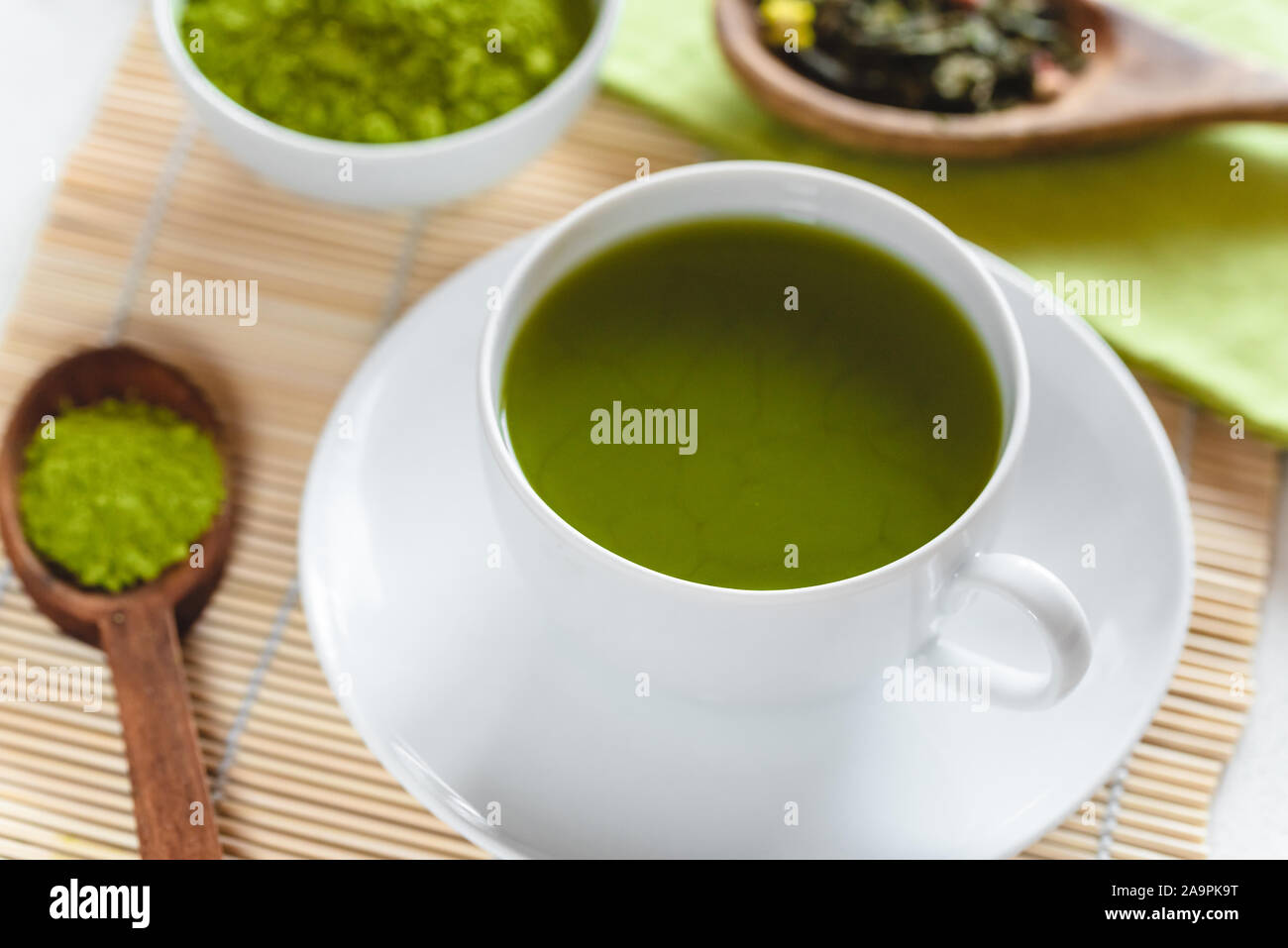 Matcha tea powder in a bowl hi-res stock photography and images - Alamy