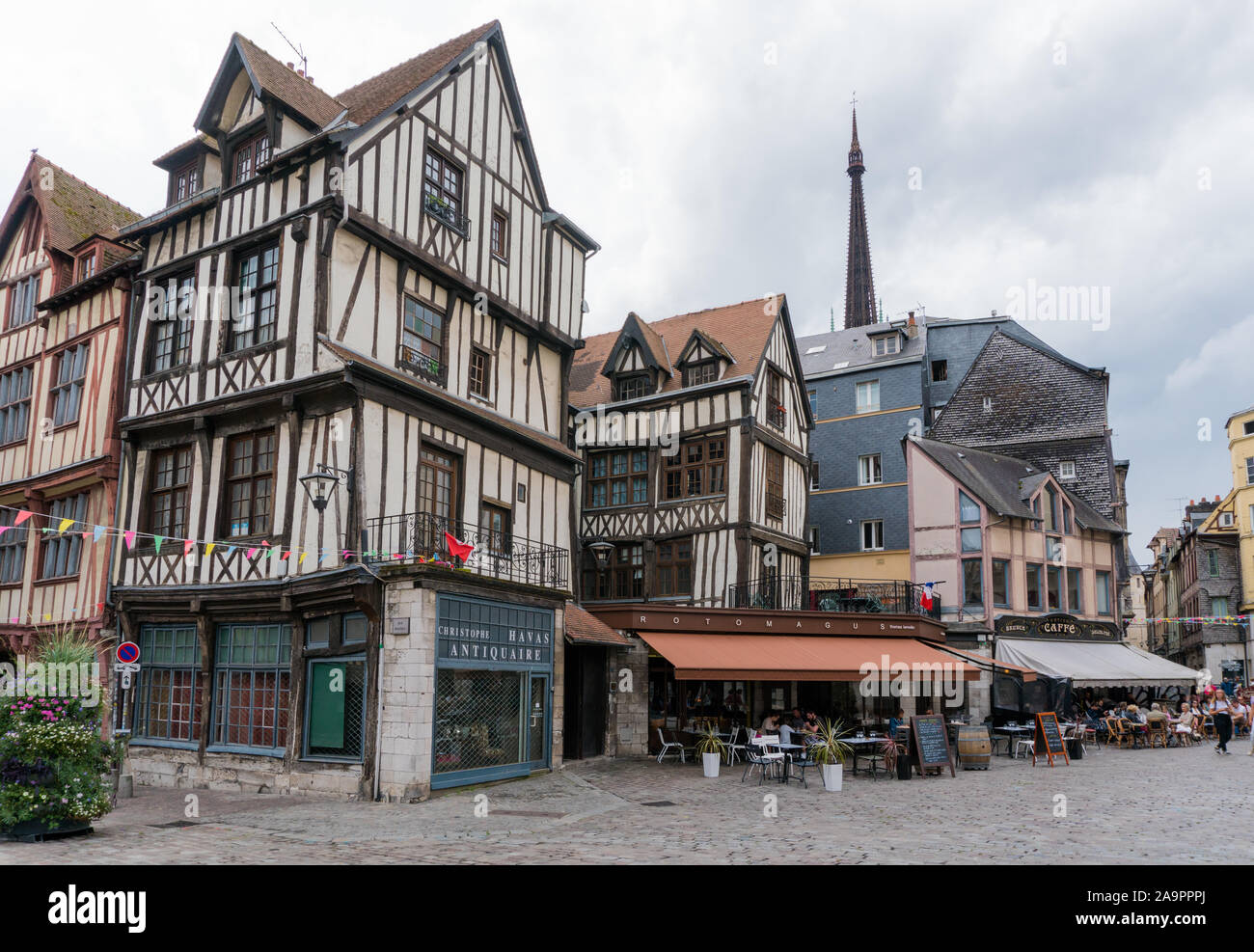 Historic half timbered houses in rouen hi-res stock photography and ...