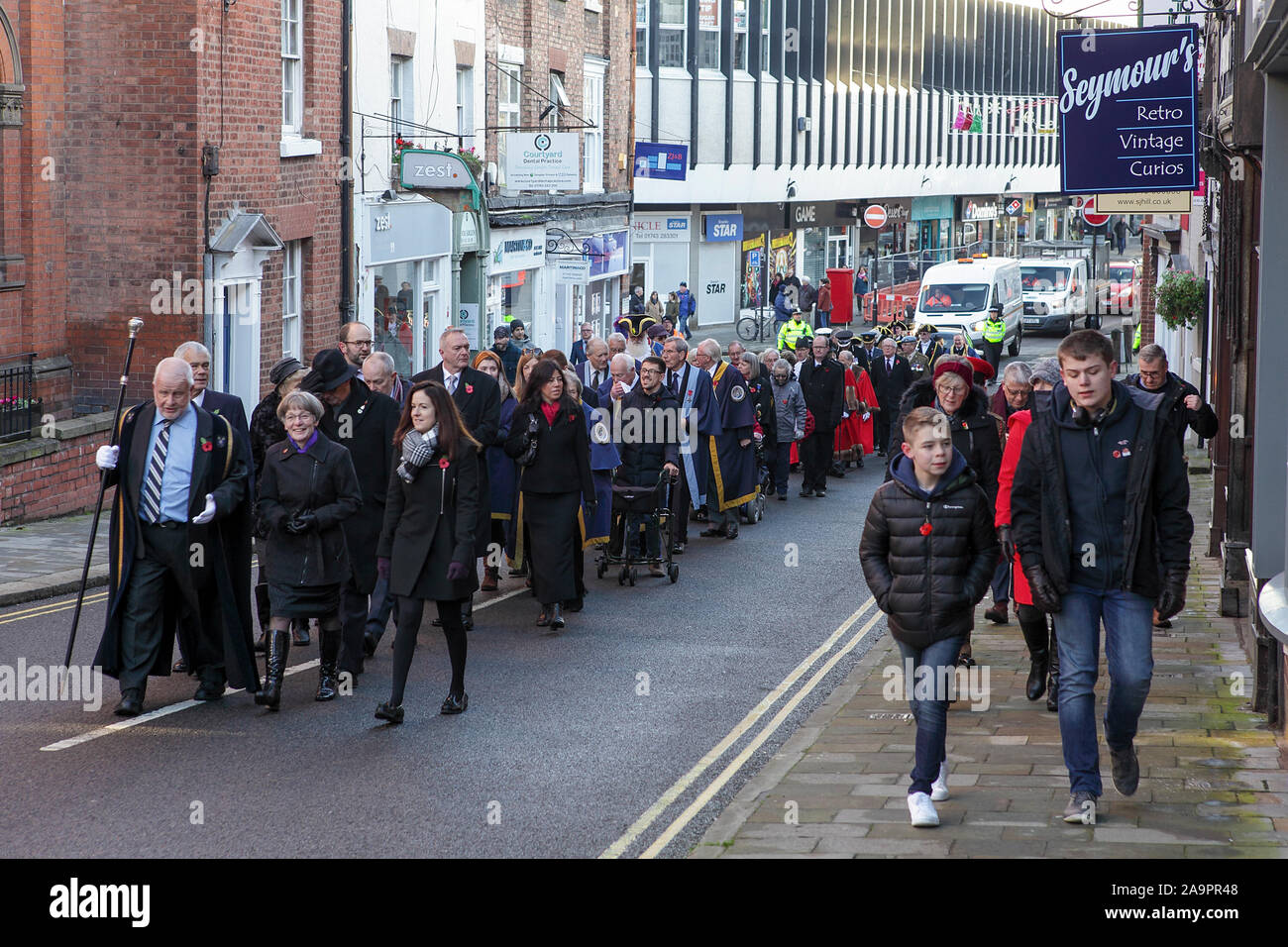 Walking through shrewsbury on parade hi-res stock photography and ...