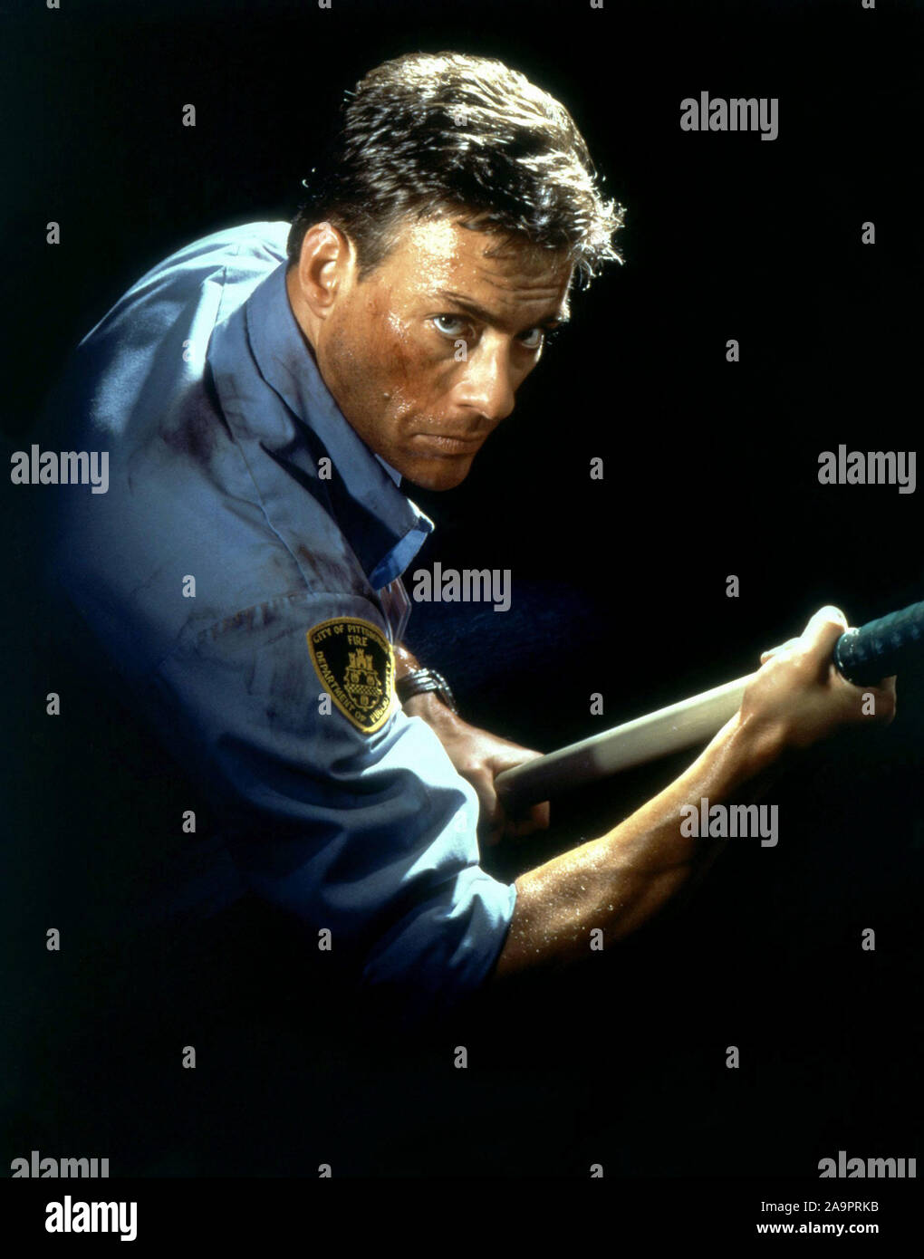 JEAN-CLAUDE VAN DAMME in SUDDEN DEATH (1995), directed by PETER HYAMS ...