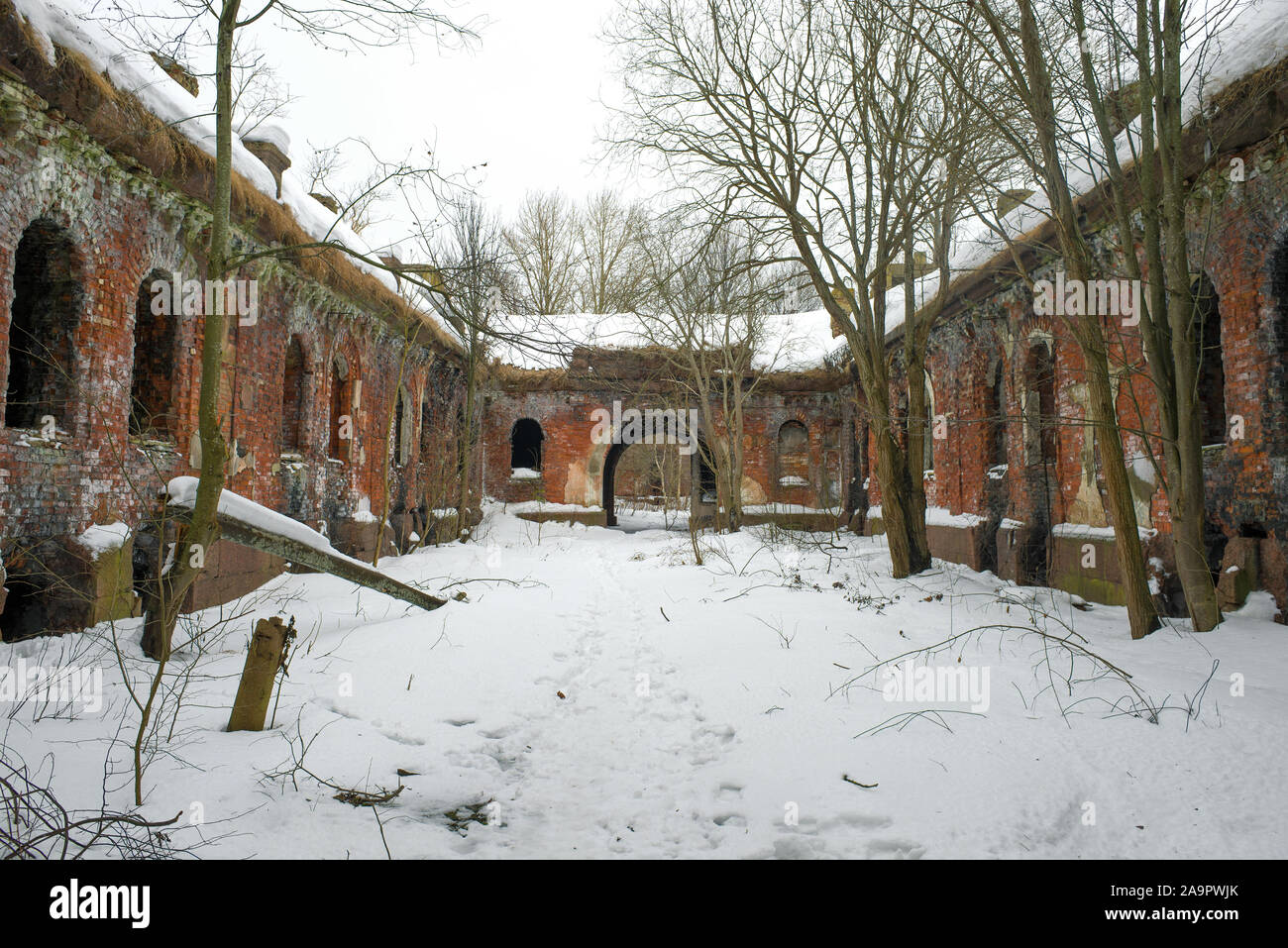 The ruins of the old barracks about the artillery fort "Zverev ...