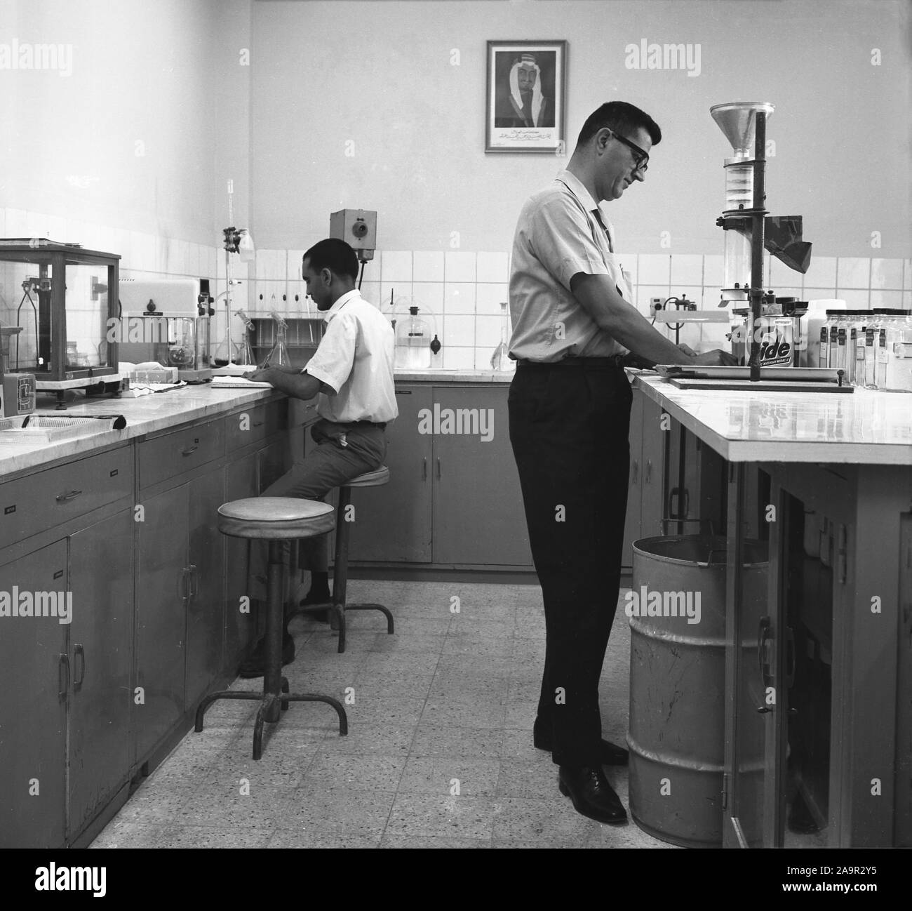 1960s, historcial, chemical research scientists working in a laboratory ...