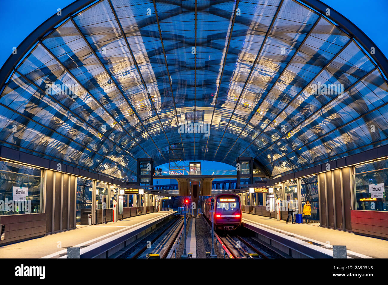End stop ElbbrŸcken railway station, underground line U4, in Hamburg ...