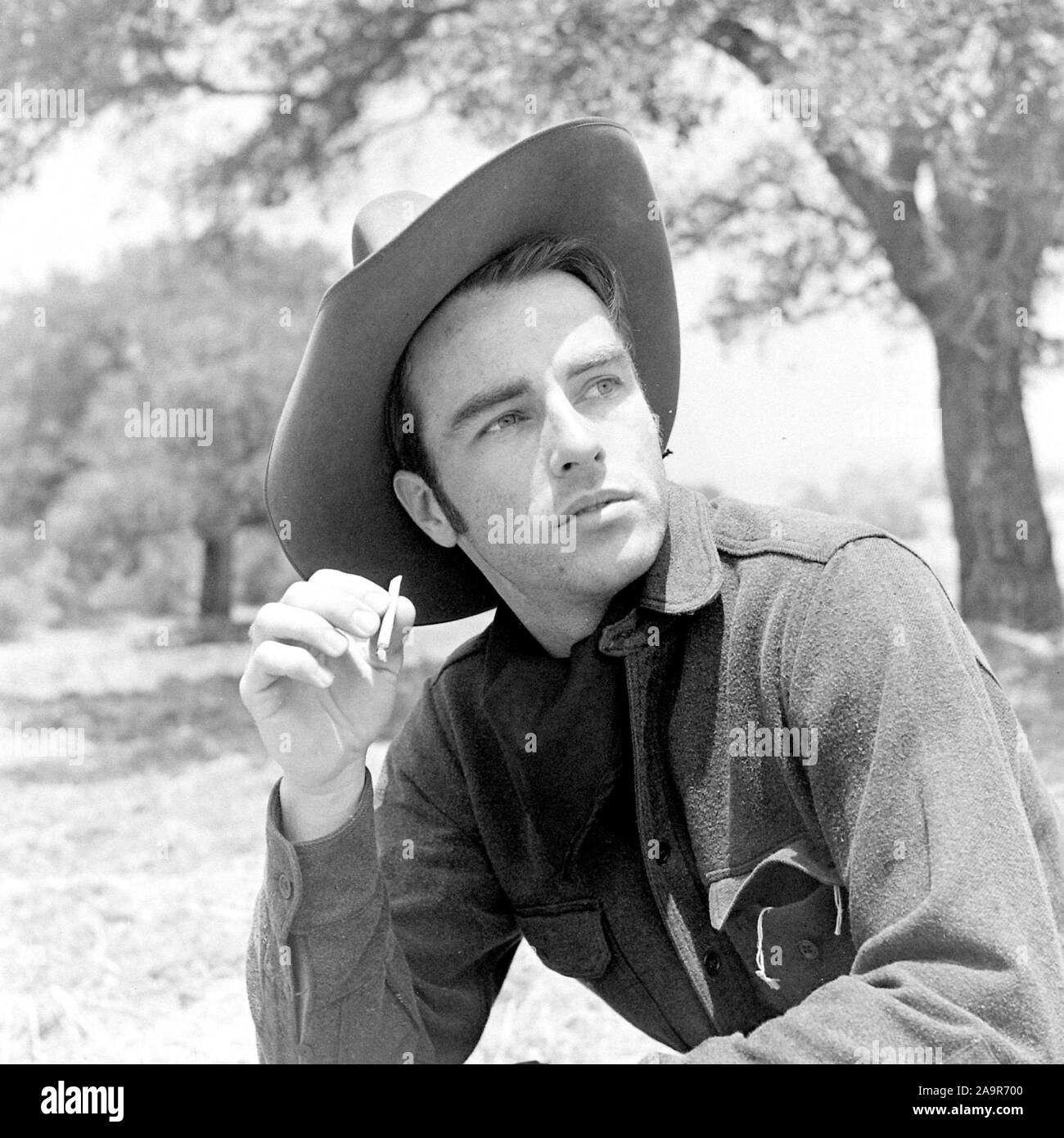 Montgomery clift hi-res stock photography and images - Alamy