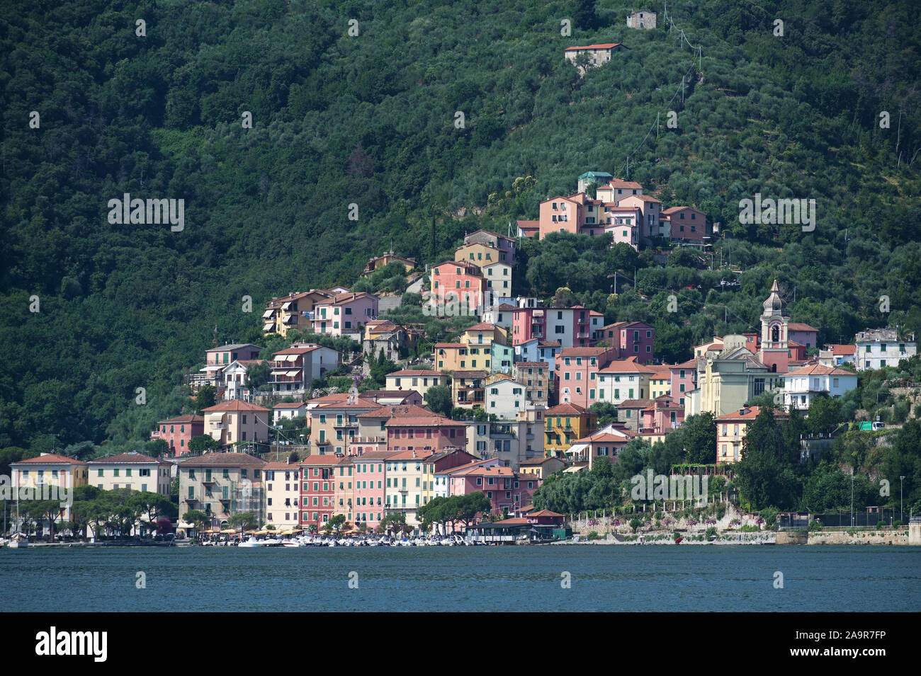 Fezzano, a pretty village with yacht port on the coast in the gulf ...