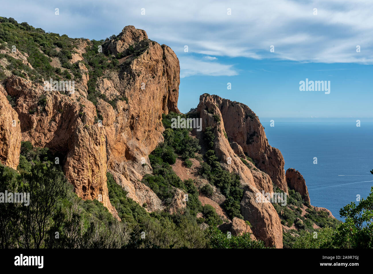 cap roux hiking trail In the red rocks of the Esterel mountains with ...