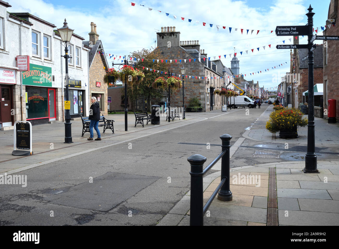 Dingwall high street hi-res stock photography and images - Alamy