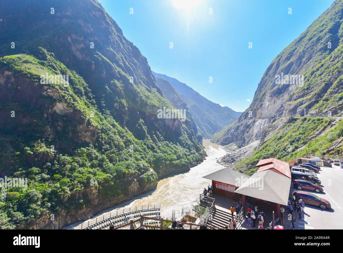 Nature Scenery of Tiger Leaping Gorge Stock Photo - Alamy