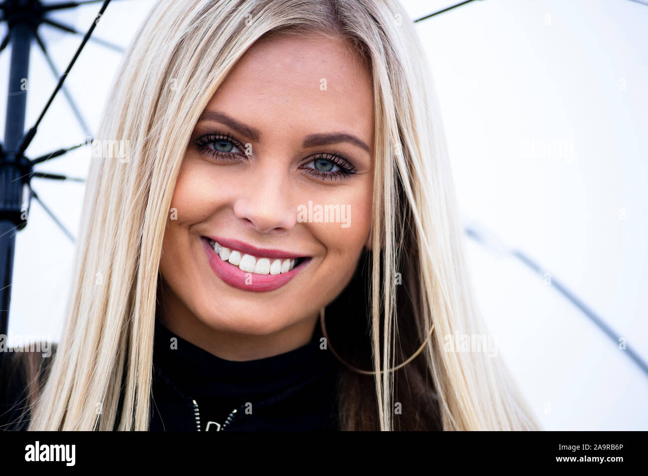 Paddock grid girl hi-res stock photography and images - Alamy