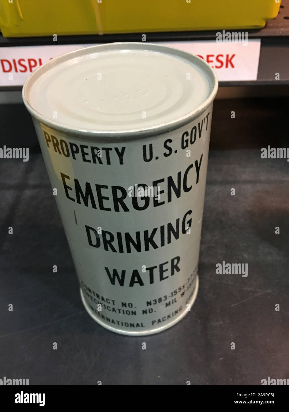 Emergency rations hi-res stock photography and images - Alamy