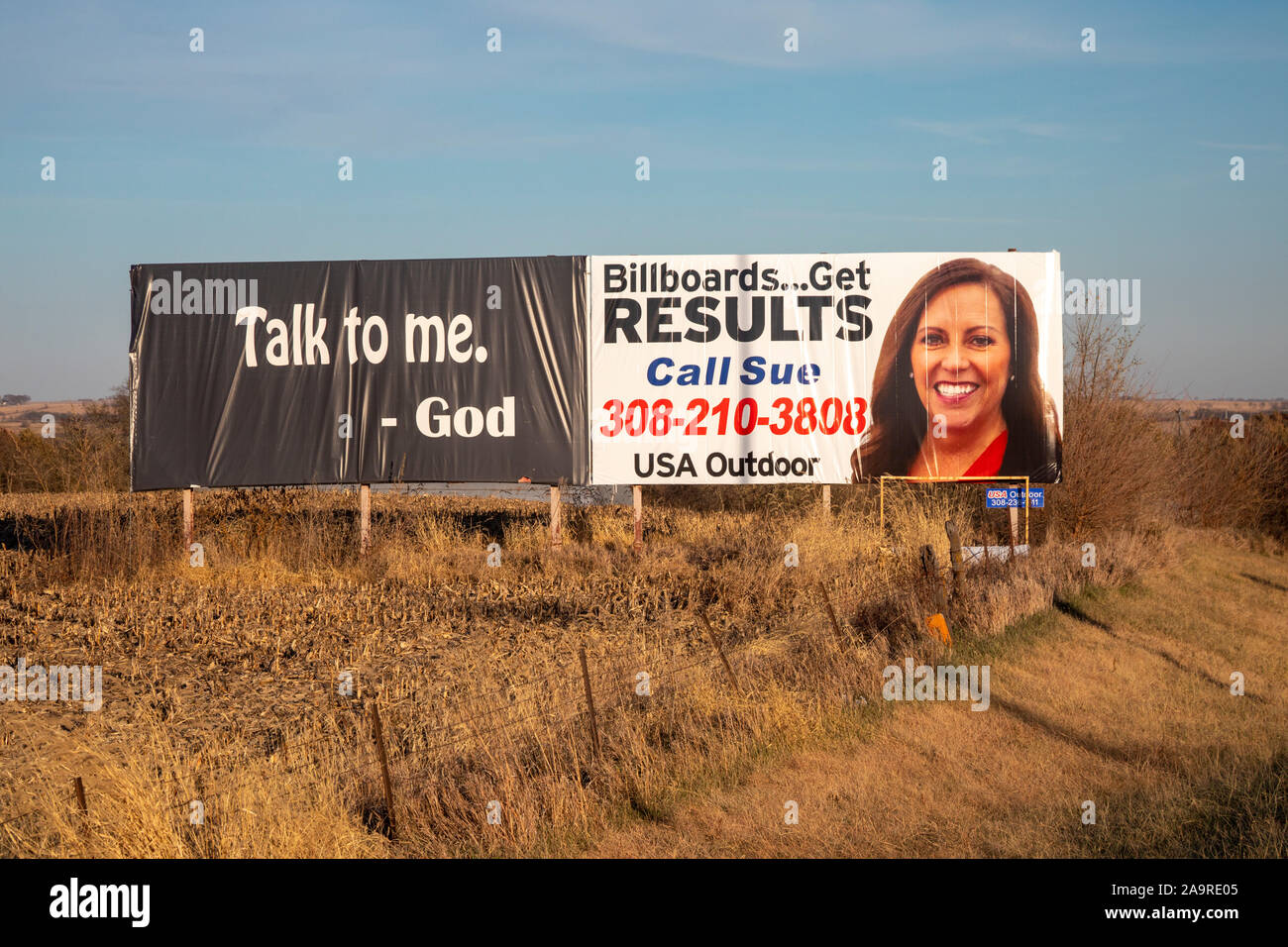 Highway billboard hi-res stock photography and images - Alamy