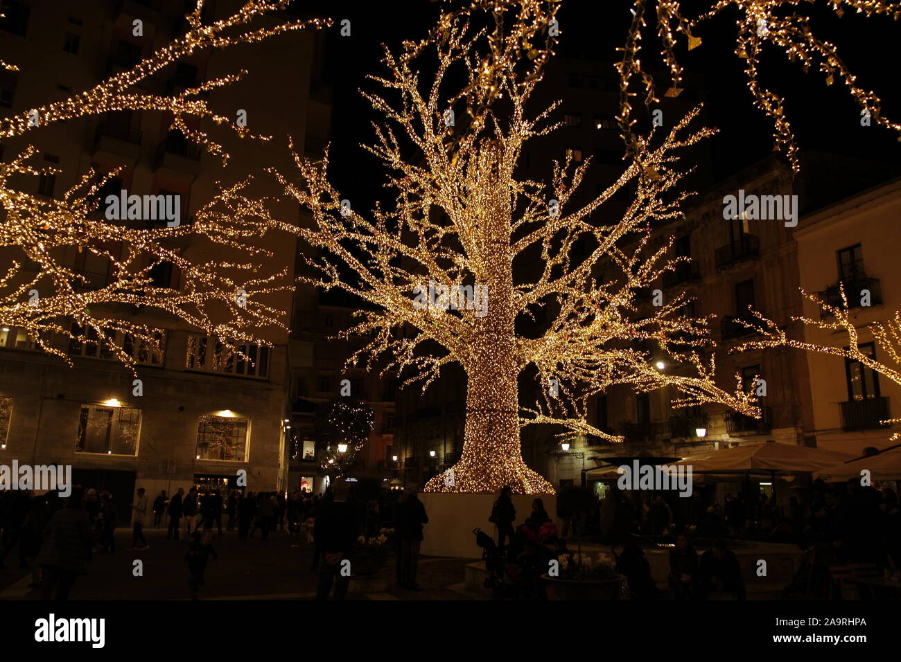 Full lights hi-res stock photography and images - Alamy