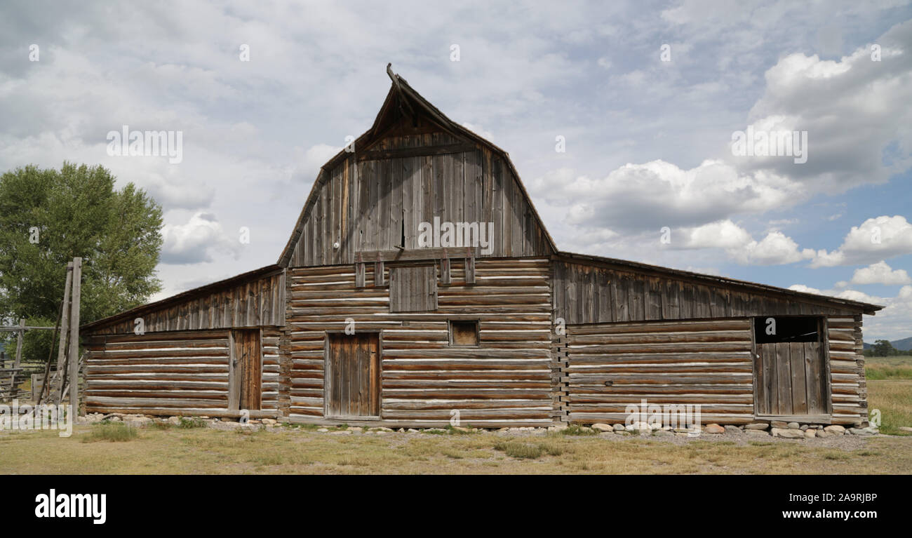 mormon house in USA grand teton national park the beauty of amazing ...
