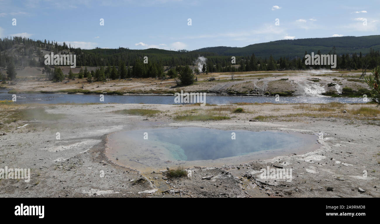 in USA inside the yellowstone national park the brauty of amazing ...