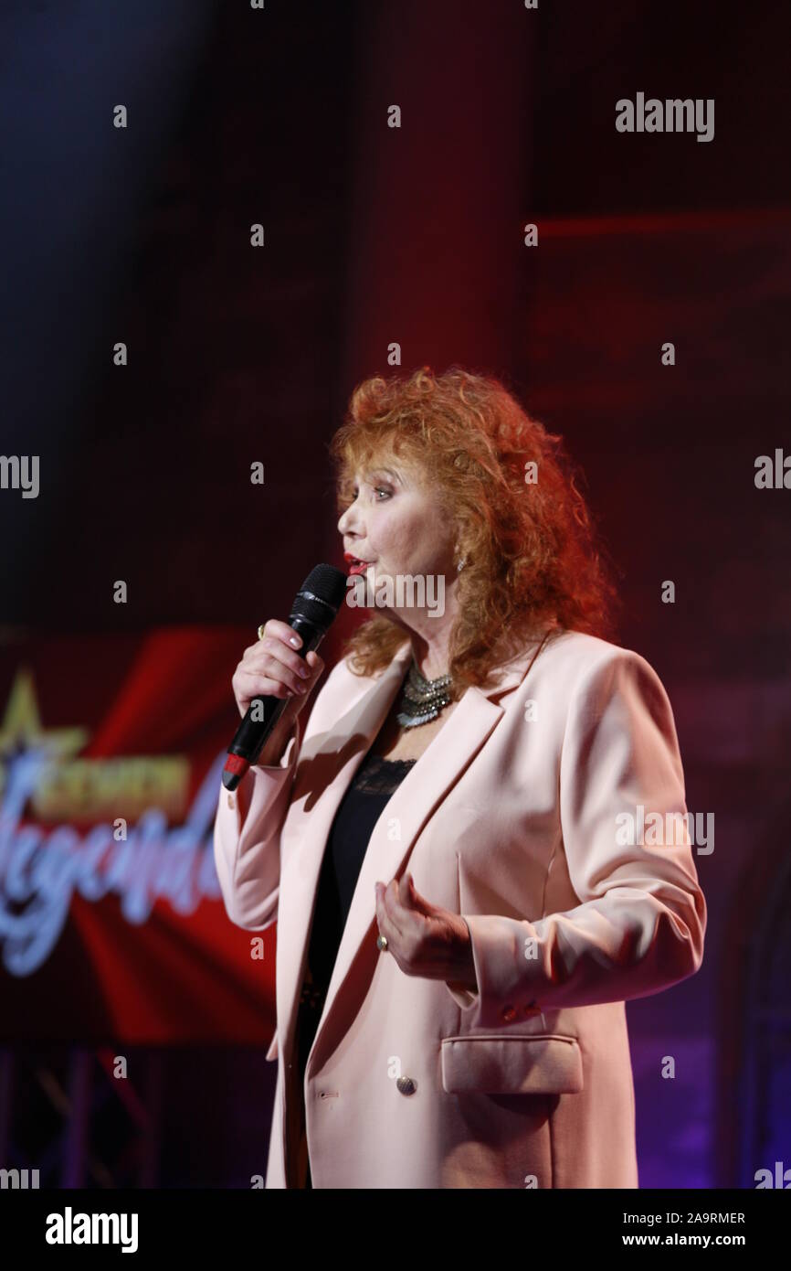 Regina Thoss beim WIEDERSEHEN DER OSTLEGENDEN von MyTVplus im ...